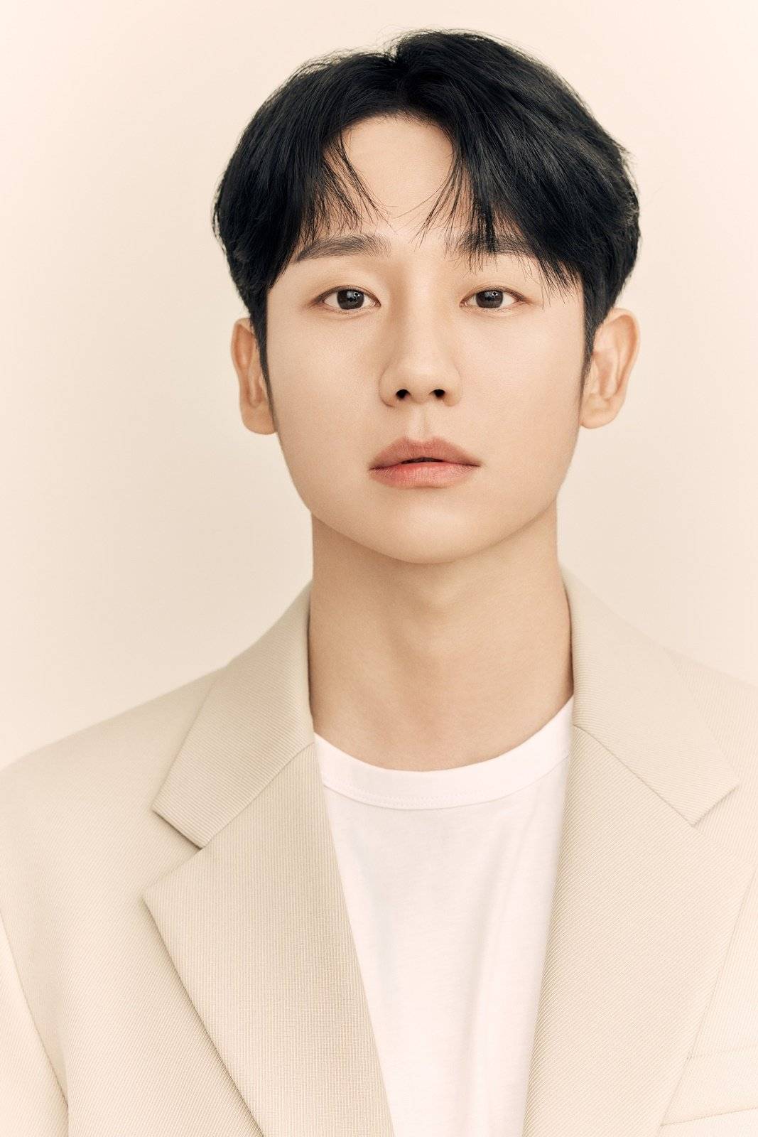 Jung Hae-in | Asian Drama Wiki | Fandom
