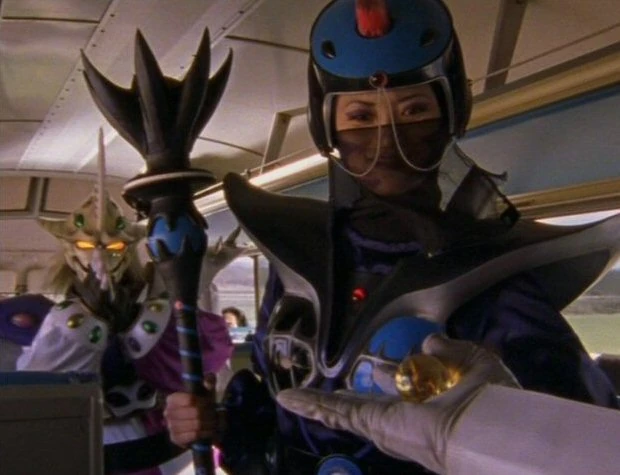 Power Rangers Wild Force Predazord Blue Moon