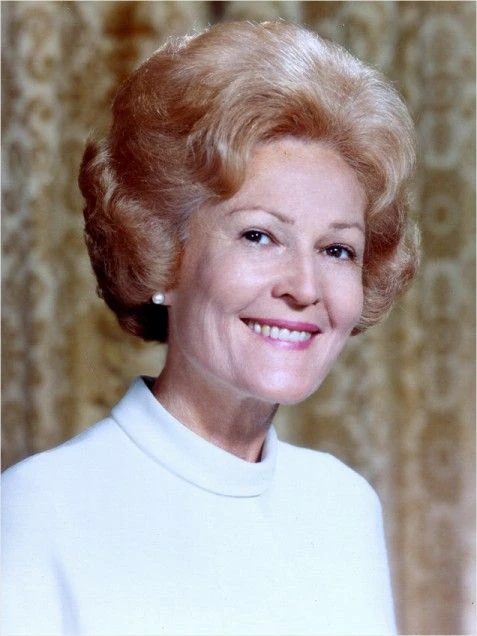 Elsa Gregger | Pravia Wiki | Fandom