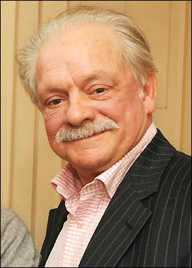 David Jason | Wiki Préhistoric Park | Fandom