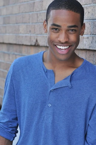 Titus Makin Jr. | Wiki Pretty Little Liars | Fandom