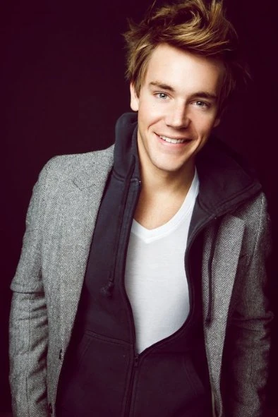 Justin Fix | Wiki Pretty Little Liars | Fandom