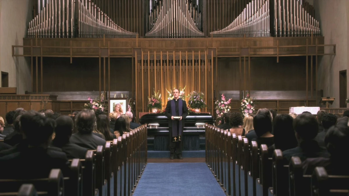 Enterrement de Bethany | Wiki Pretty Little Liars | Fandom