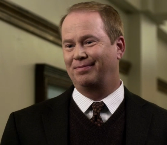 Vice Principal Arthur Hackett | Wiki Pretty Little Liars | Fandom