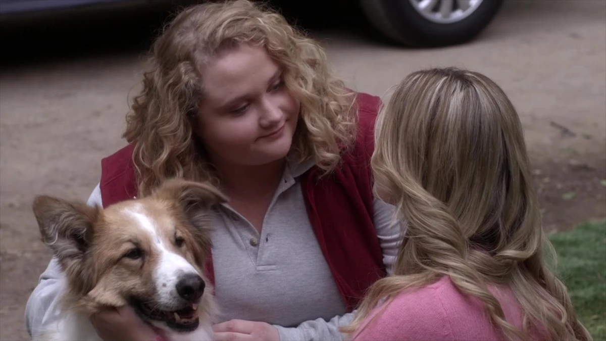 Cathy Paras | Wiki Pretty Little Liars | Fandom