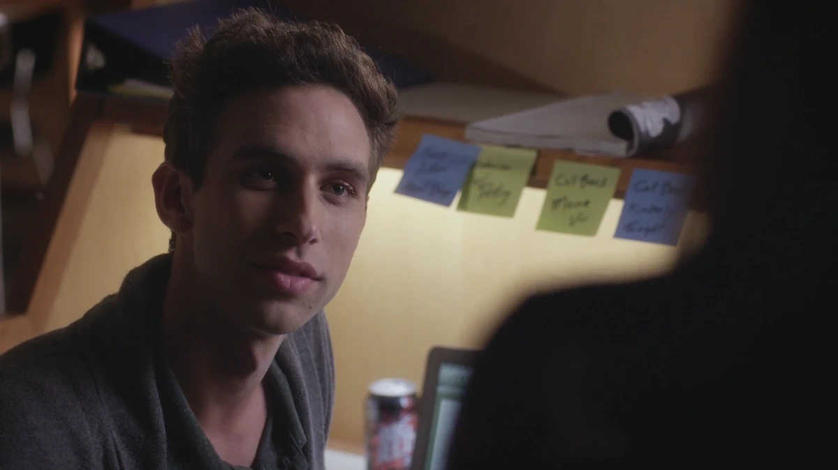 Damian Hayes | Wiki Pretty Little Liars | Fandom