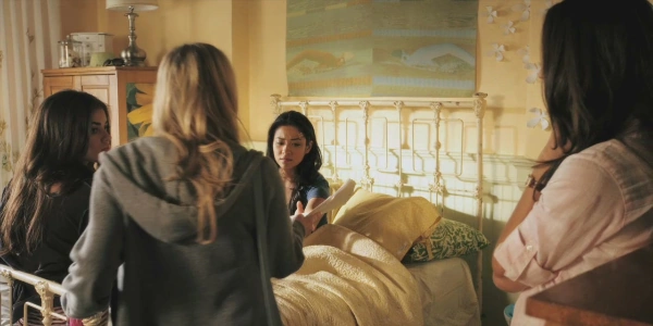 The Homecoming Hangover | Pretty Little Liars Wiki | Fandom