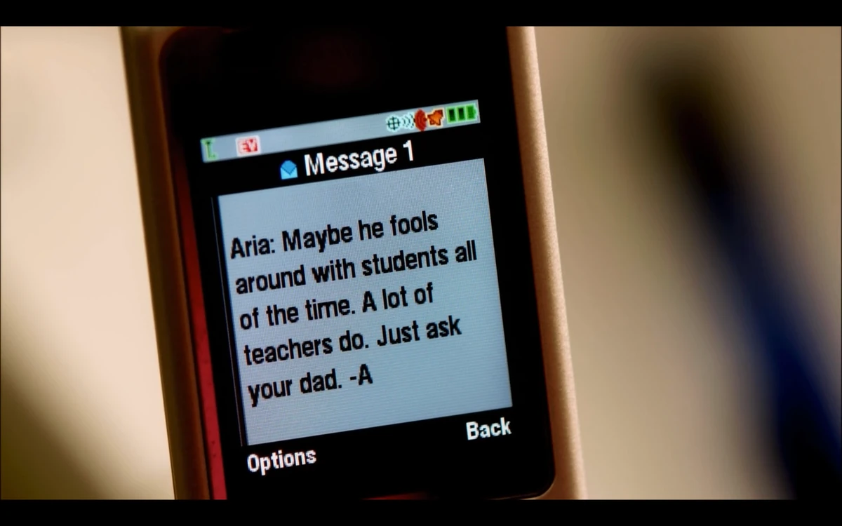 A's Messages in Season 1 | PrettyLittleLiars Megd Wikia | Fandom