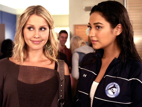 Samara Cook/Galerie | Pretty Little Liars Wiki | Fandom