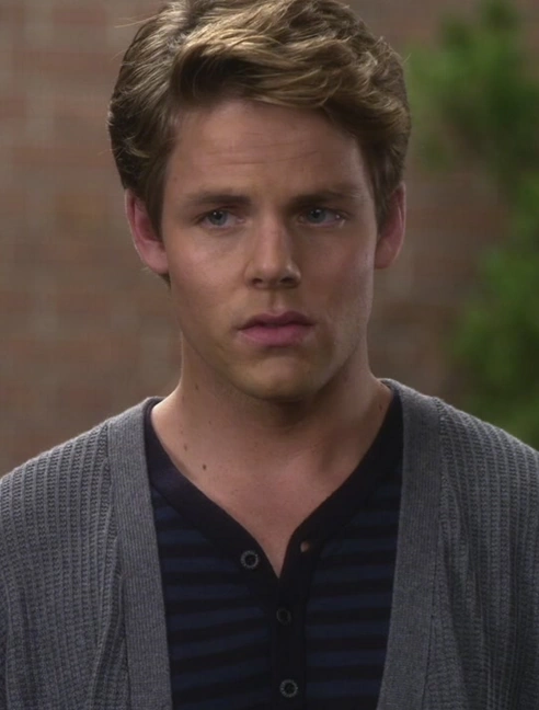 Duncan Albert | Pretty Little Liars Wiki | Fandom
