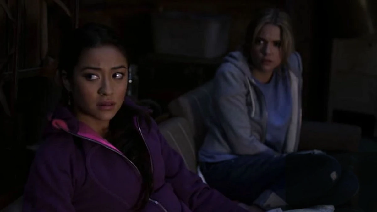 Emily Fields/Season 1 | Pretty Little Liars Wiki | Fandom