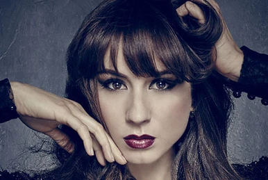 emily fields real name