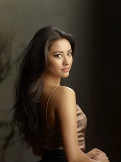 Emily Fields Fotoshooting