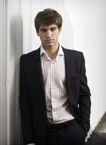 Toby Cavanaugh | 美少女的谎言 维基 | Fandom