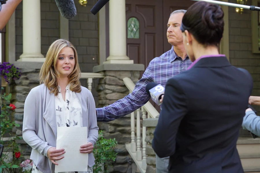 Game On, Charles / Gallery | Pretty Little Liars Wiki | Fandom