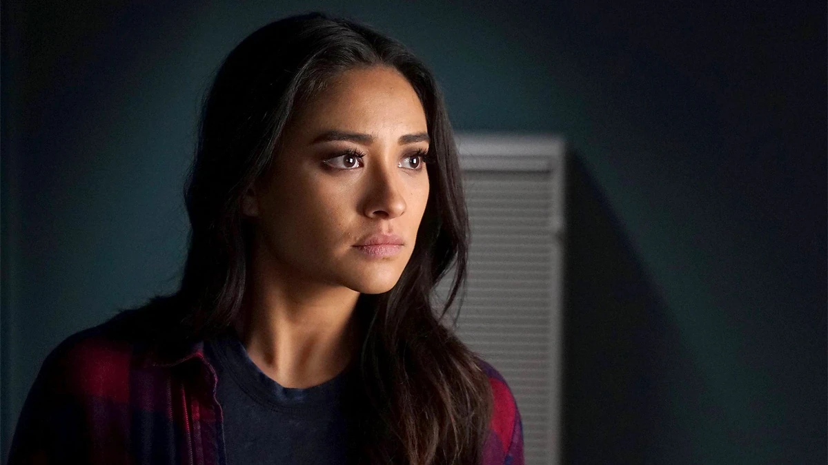 Bedlam | Pretty Little Liars Wiki | Fandom