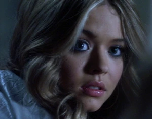 User blog:PLLFAN4ever/Evidence That Courtney DiLaurentis is going to be ...