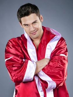 Ryan Guzman Pretty Little Liars Cowboy
