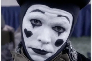 Quotalisonquot Mask Pretty Little Liars Wiki Fandom Powered The Gloves