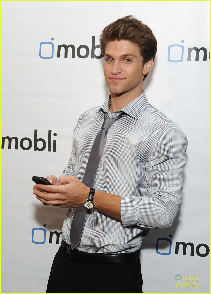 Keegan Allen | Pretty Little Liars Wiki | Fandom