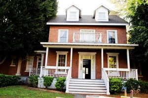 Jenna's House | Pretty Little Liars Wiki | Fandom