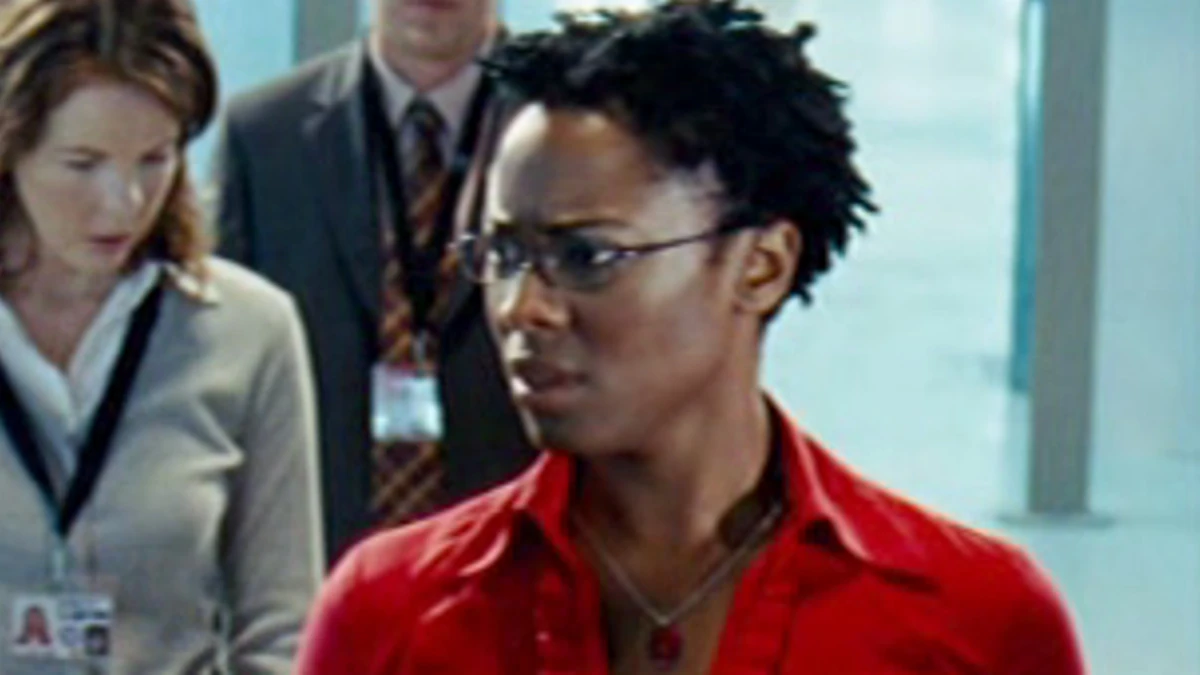 Lorraine Wickes | Anomaly Research Centre | Fandom