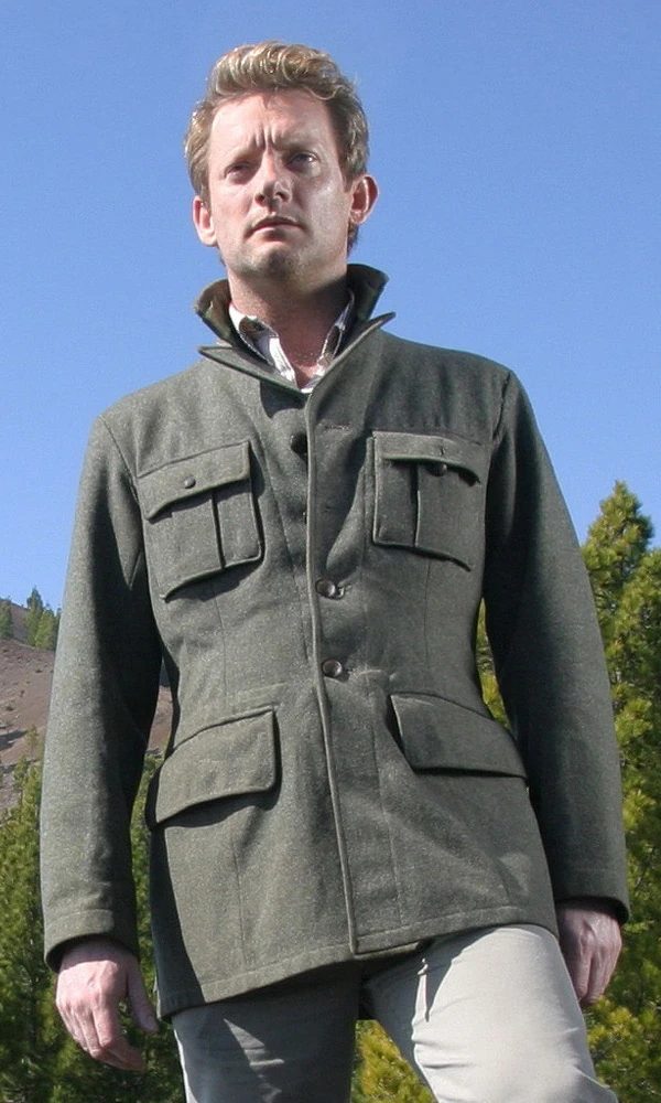 Nick Cutter's jacket | Anomaly Research Centre | Fandom