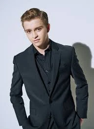 Gavin Lewis | Prince Of Peoria Wiki | Fandom