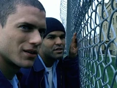 Pilot | Prison Break Wiki | Fandom
