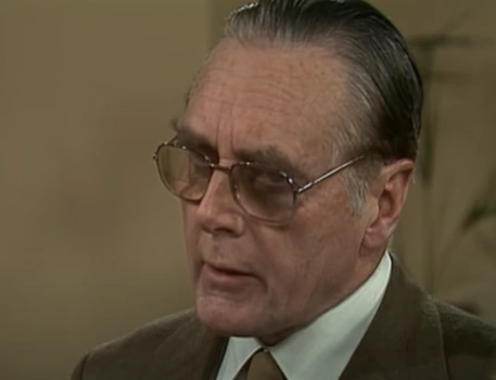 Dr. Lunn | Prisoner Cell Block H Wiki | Fandom