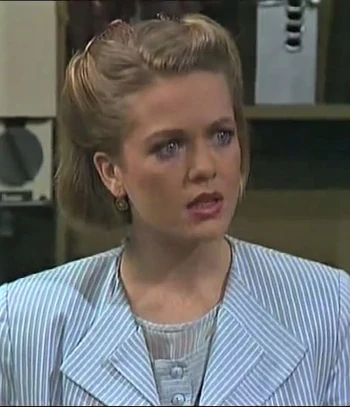 Caroline Russell | Prisoner Cell Block H Wiki | Fandom