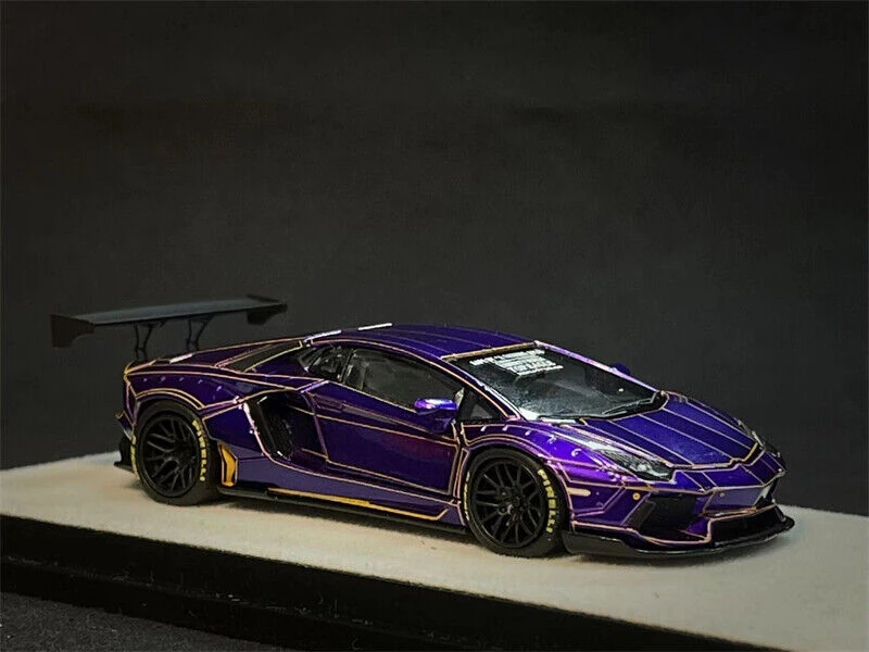 LBWK Aventador LP700 Burst Crack Purple Standard | Private Goods Model ...