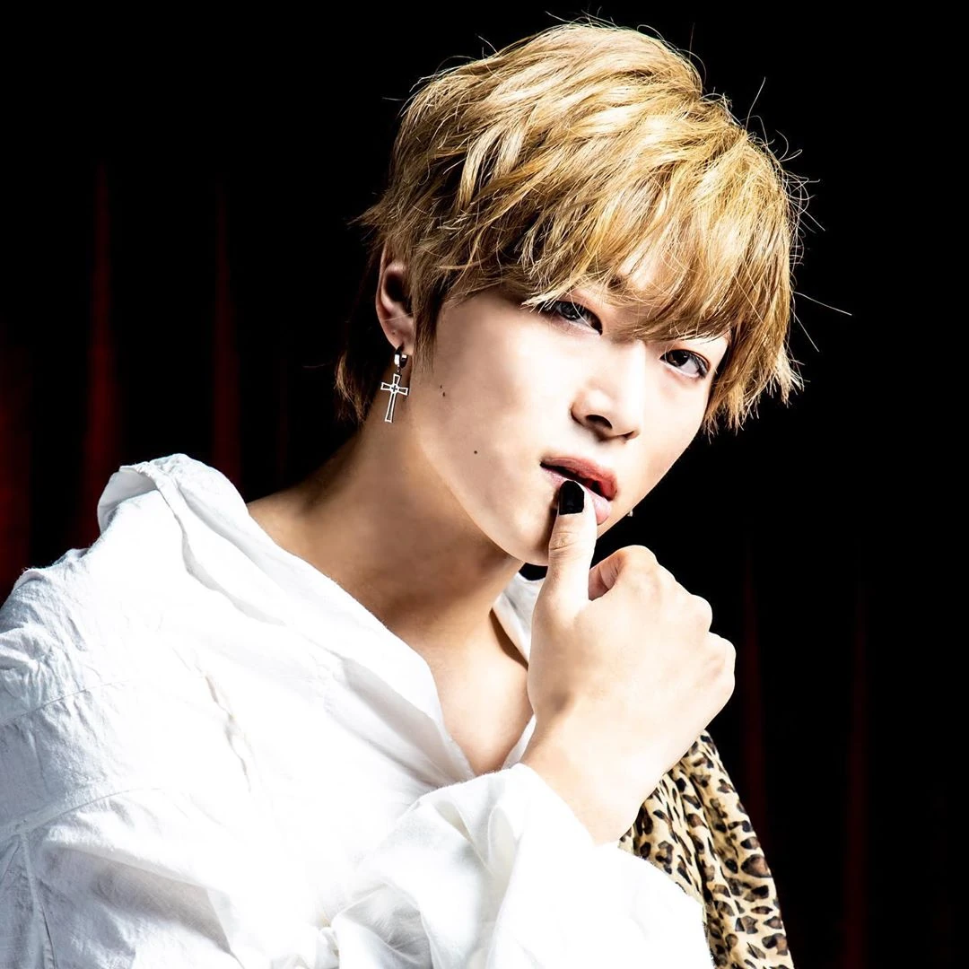 Inoue Minato | Produce 101 Wiki | Fandom