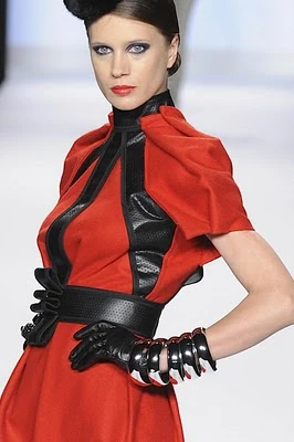 Gallery: Seth Aaron's Final Runway Show | Project Runway Wiki | Fandom