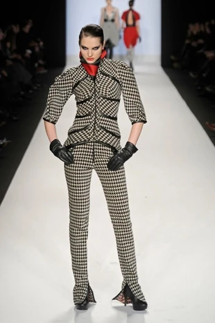 Gallery: Seth Aaron's Final Runway Show | Project Runway Wiki | Fandom