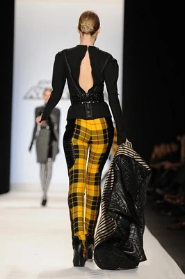 Gallery: Seth Aaron's Final Runway Show | Project Runway Wiki | Fandom