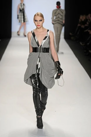 Gallery: Seth Aaron's Final Runway Show | Project Runway Wiki | Fandom