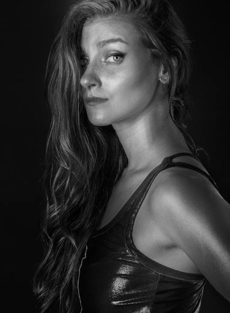 Sara Leon - B&N Print | Pro Wrestling | Fandom