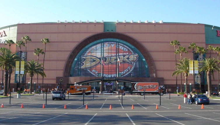 Honda Center | Wiki Pro Wrestling | Fandom