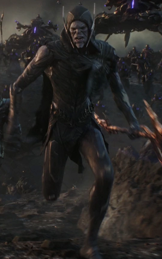 Corvus Glaive | Proxima Midnight Wiki | Fandom