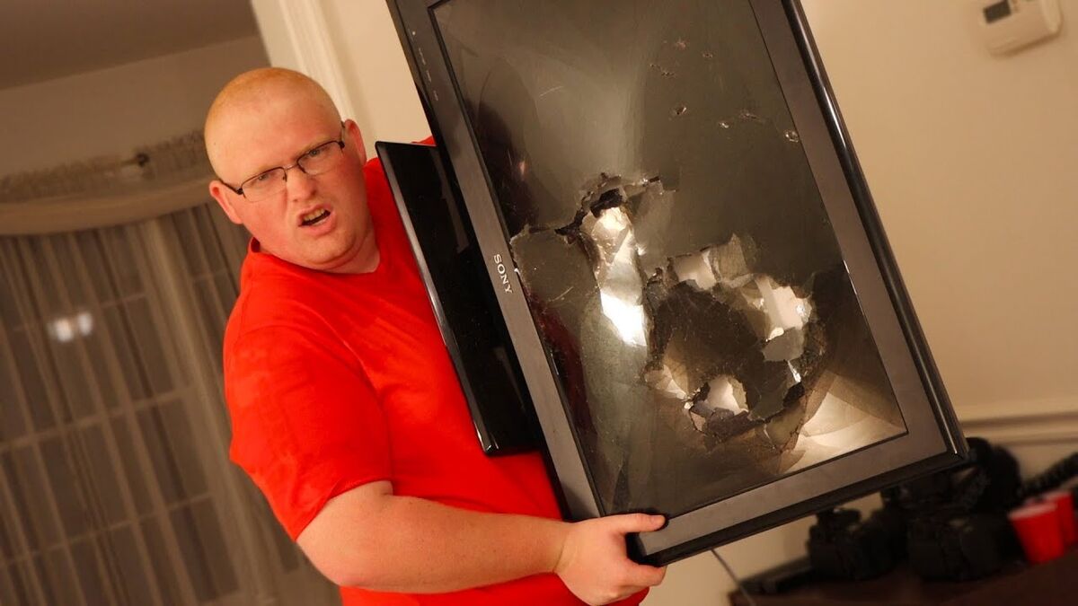 ANGRY BALD KID DESTROYS TV! | Psycho kid Wiki | Fandom