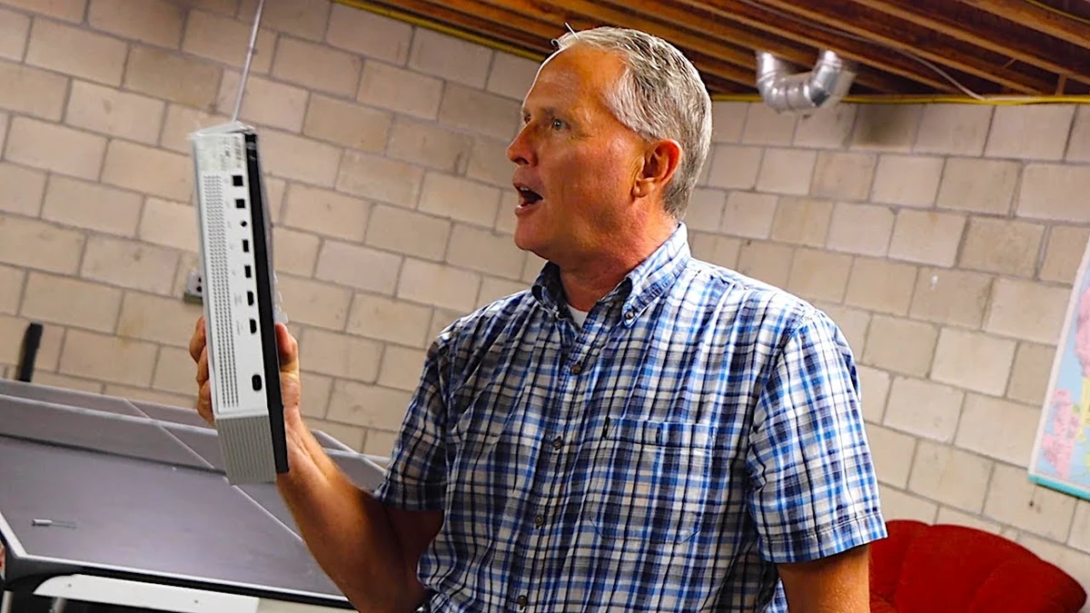 Psycho Dad Destroys Xbox One | Psycho kid Wiki | Fandom