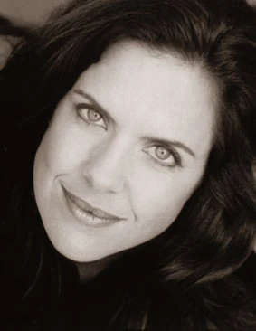 Jennifer Hale | Star Wars Wiki em Português | Fandom