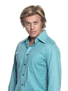 Roger Knight | Puberty Blues Wiki | Fandom