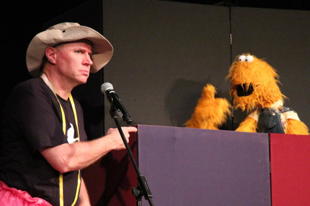 Nudge | Puppet Wiki | Fandom