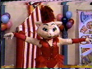 Lilli the Cat | Puppet Wiki | Fandom