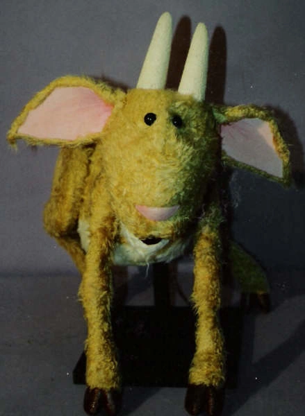 Goat (Telling Stories with Tomie dePaola) | Puppet Wiki | Fandom