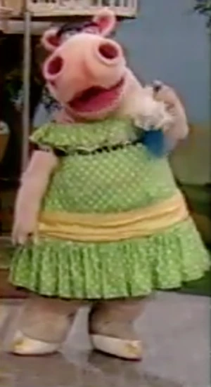 Henrietta Hippo | Puppet Wiki | Fandom