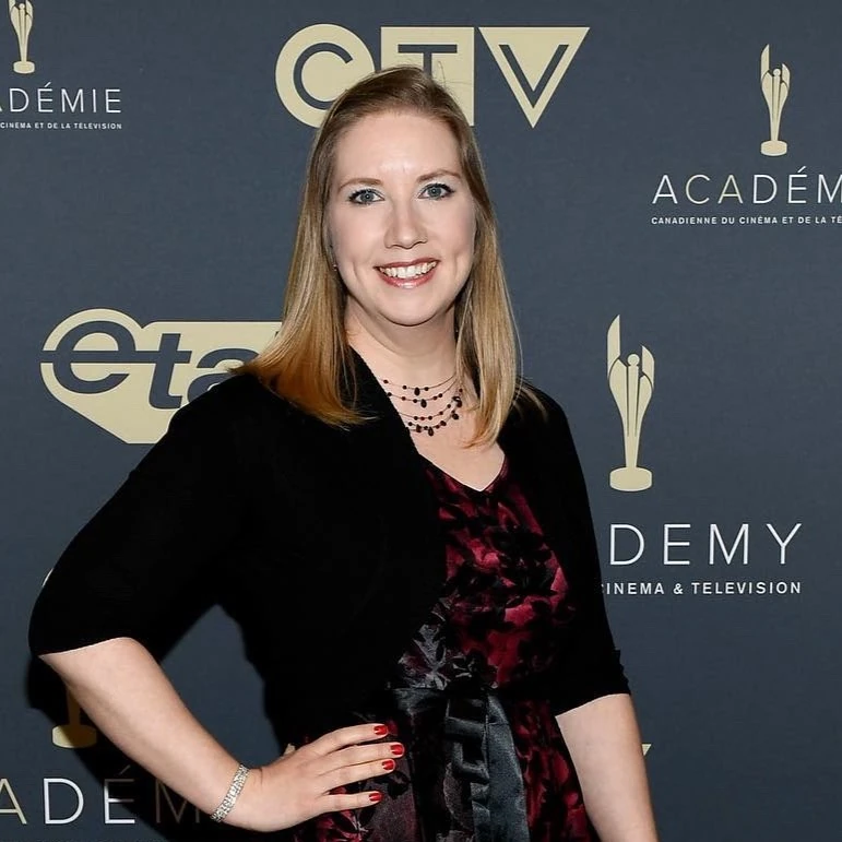 Julia Snell | Agent Binky: Pets of the Universe Wiki | Fandom