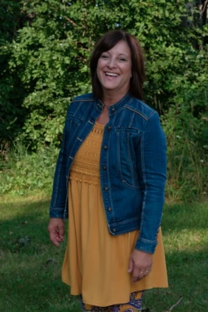 Barb Putnam | Meet the Putnams Wiki | Fandom